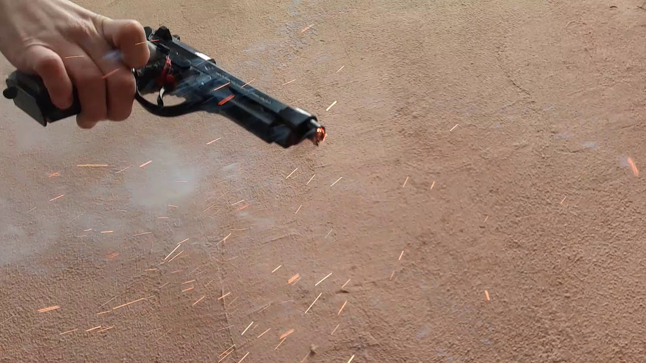 Firecracker inside a airsoft gun!!! - YouTube