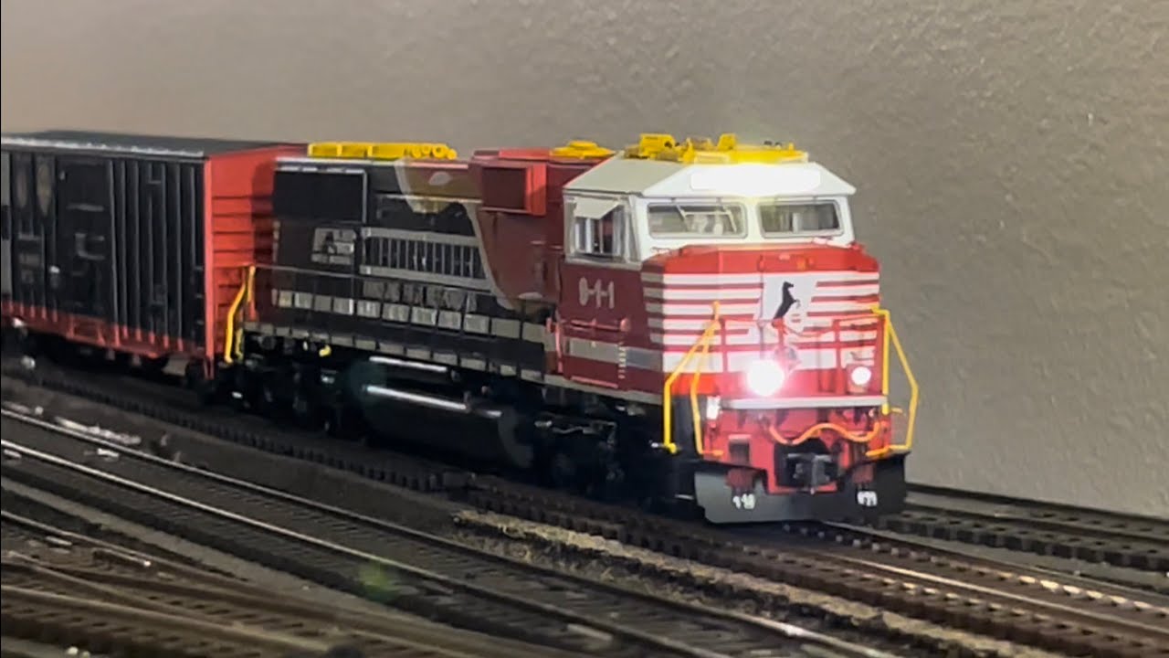 HO Scale NS 957 Departing The Jointed Safety Training Event W/911 Leading & CSXT 5327 On the ...