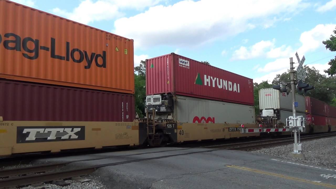 NS 9143 (GE C44-9W) leads NS 234 - YouTube