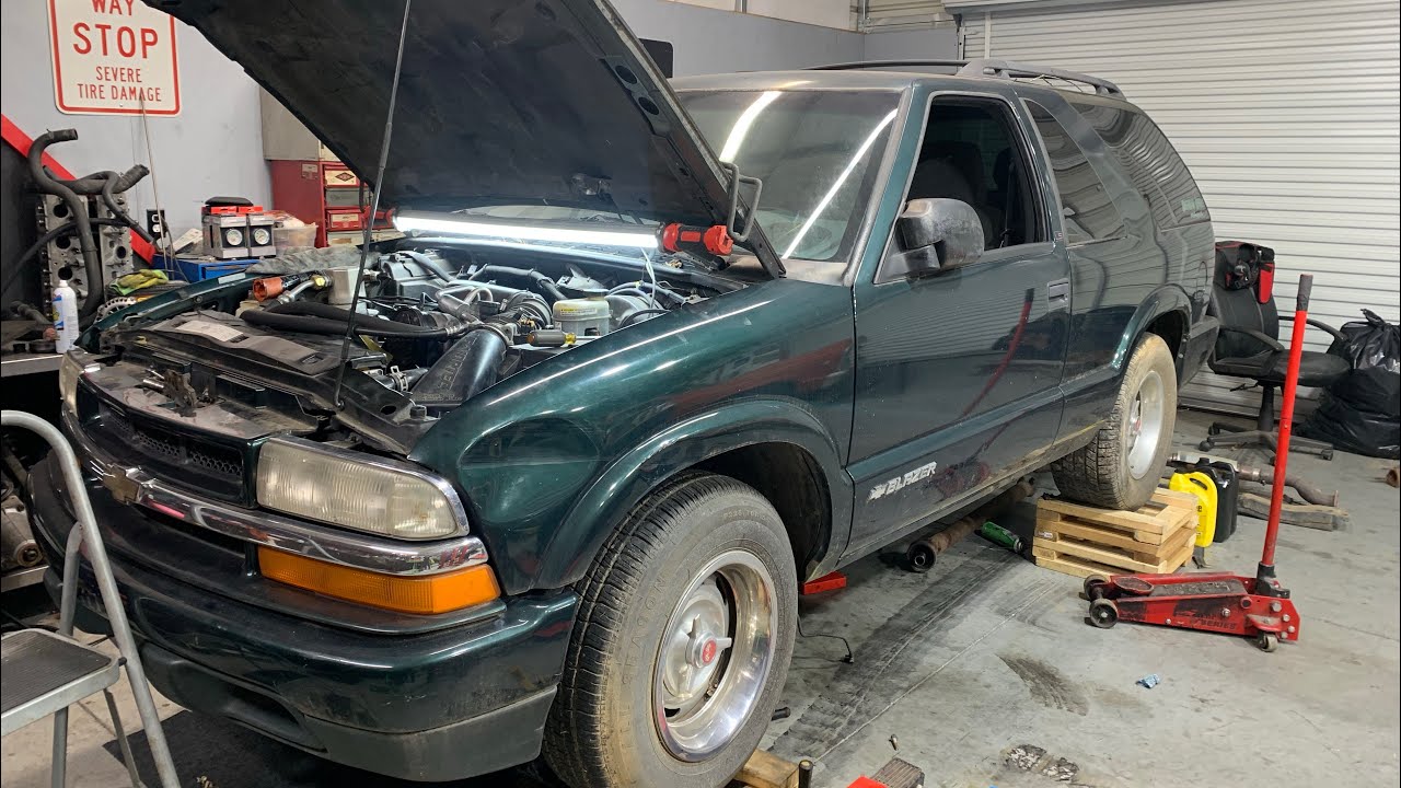 Redneck Transmission Install - YouTube