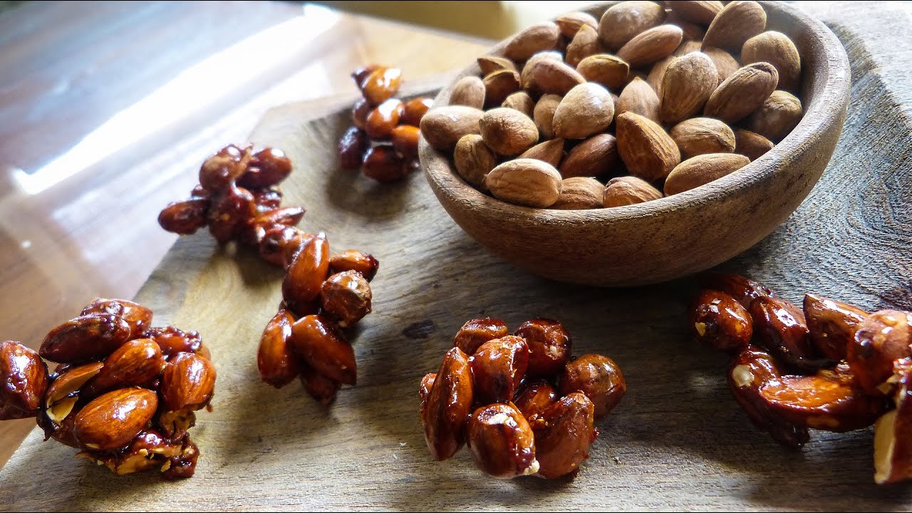 Almendras: snack saladito, y turroncitos - YouTube