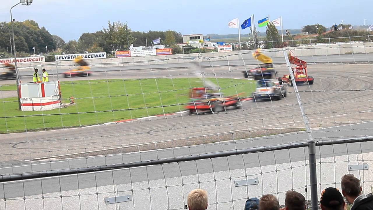Stockcar F1 Land 19 10 14 2 - YouTube