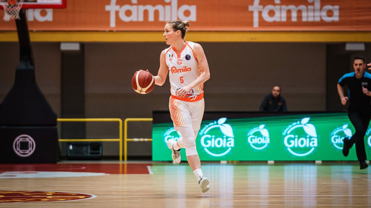 Kim Mestdagh | Pre Mechelen - YouTube