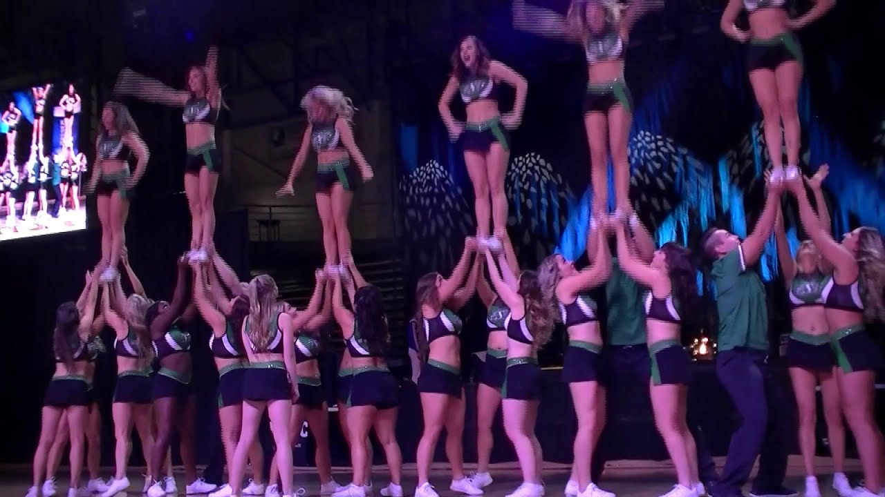 Saskatchewan Roughriders Cheerleaders Cheer Extravaganza Grey Cup 2015 ...