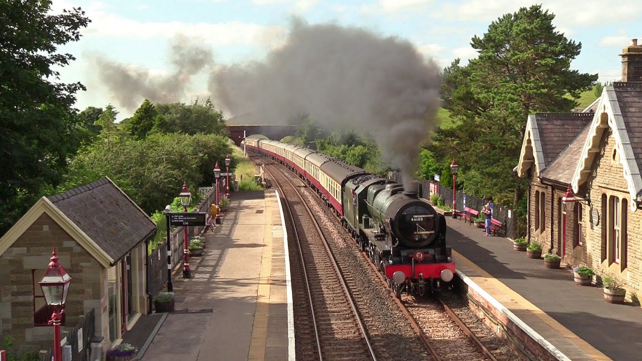 LMS 46100 'Royal Scot' hauls 'The Fellsman' - 14th July 2021 - YouTube