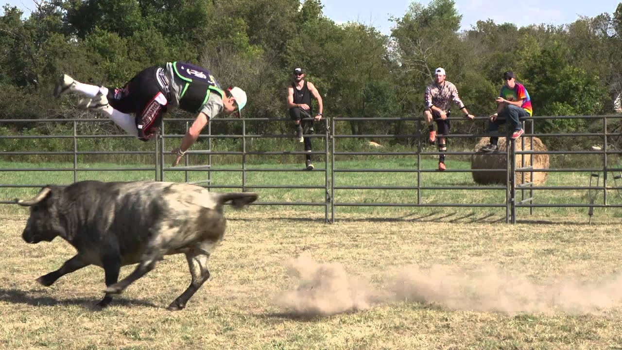 Bullfighters Only Las Vegas Championship Presented by Roughy - YouTube