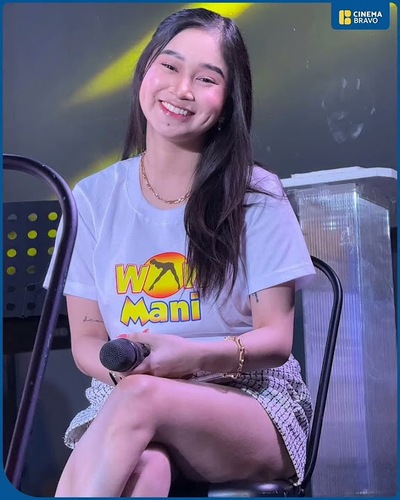 WOW! MANI🥜JANNO GIBBS:LEAD THE PRESS CONFERENCE FOR VMX' FIRST EVER SEXY GAG SHOW. WOW MANI🥜🩱 ...