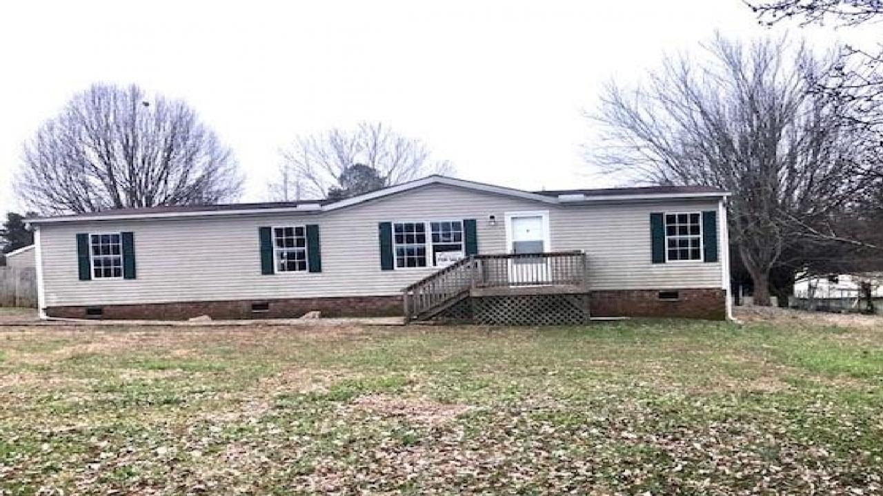 119 Gayle Drive, Troutman, NC Presented by Lisa Revis. - YouTube