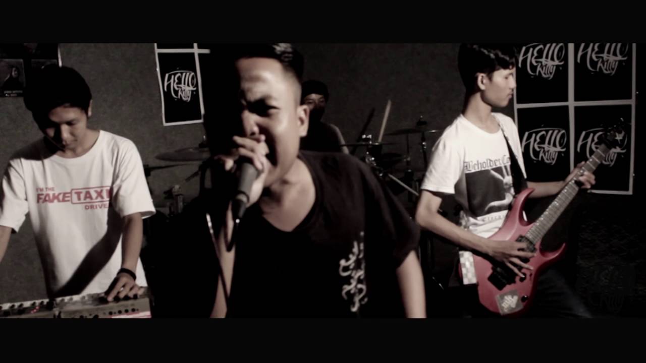 Hello Kitty - Start to The End (OFFICIAL VIDEO) - YouTube