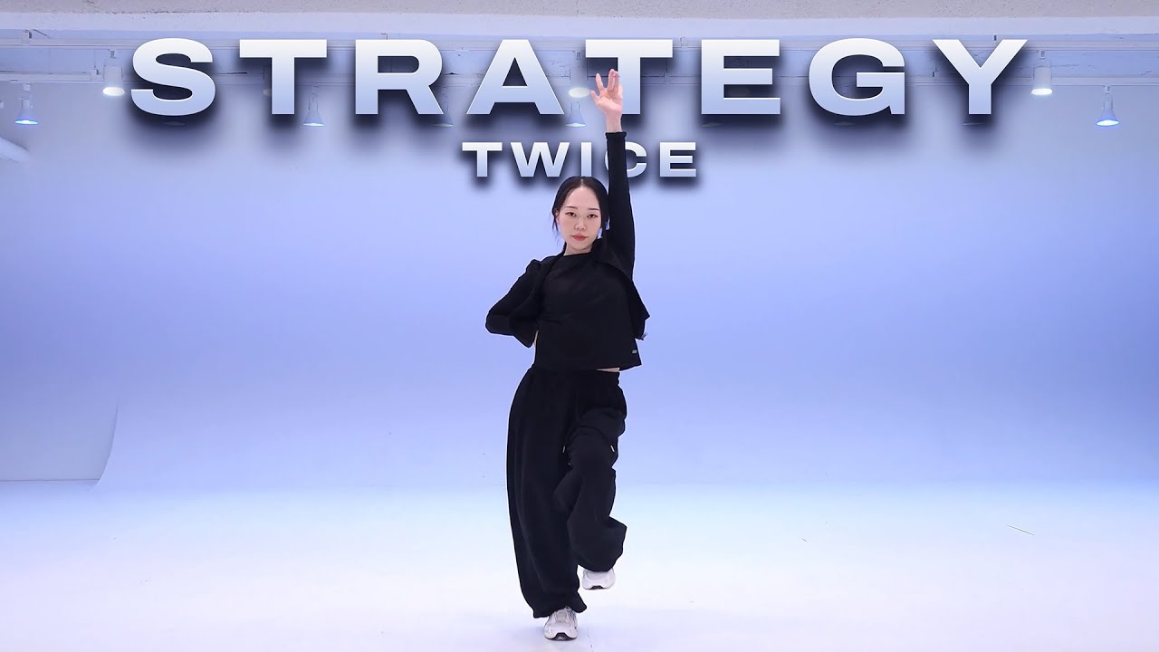 TWICE(트와이스) - Strategy｜KPOP DANCE CLASS - YouTube