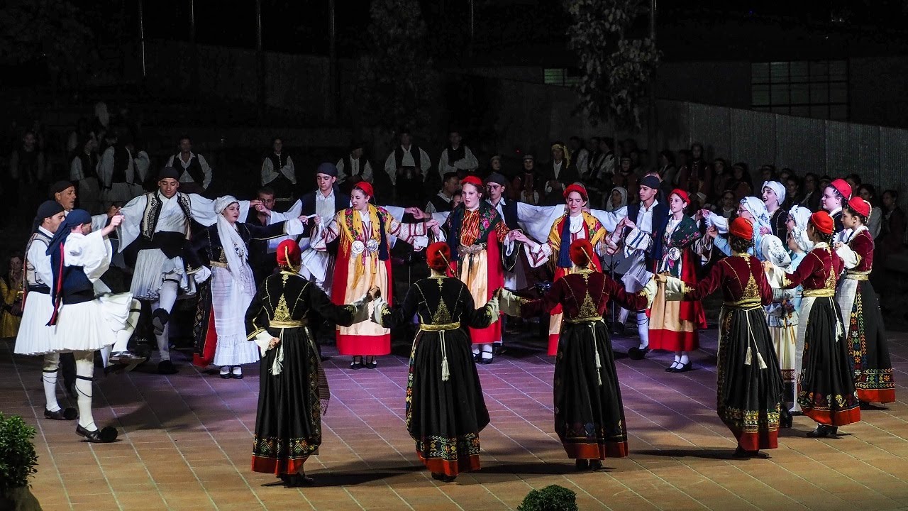 Μεγάλο χορευτικό αντάμωμα στο Καρπενήσι, με οικοδεσπότη τον Πολιτιστικό ...