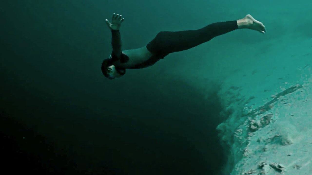 Mariana Trench Most Explored Place On Earth/Top 10 Deepest Places on ...