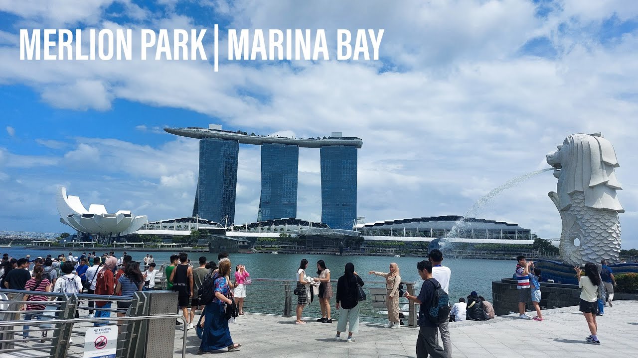 [4K] 🇸🇬 Walking Around Merlion Park and Marina Bay | Singapore - YouTube