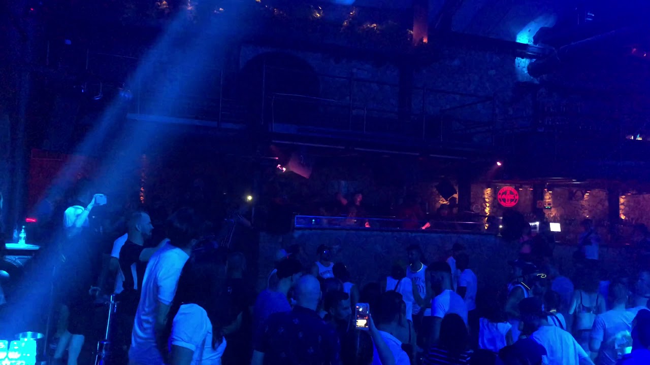 Andy C & Tonn Piper - All Night Ibiza Amnesia Terrace 13/8/19 - YouTube