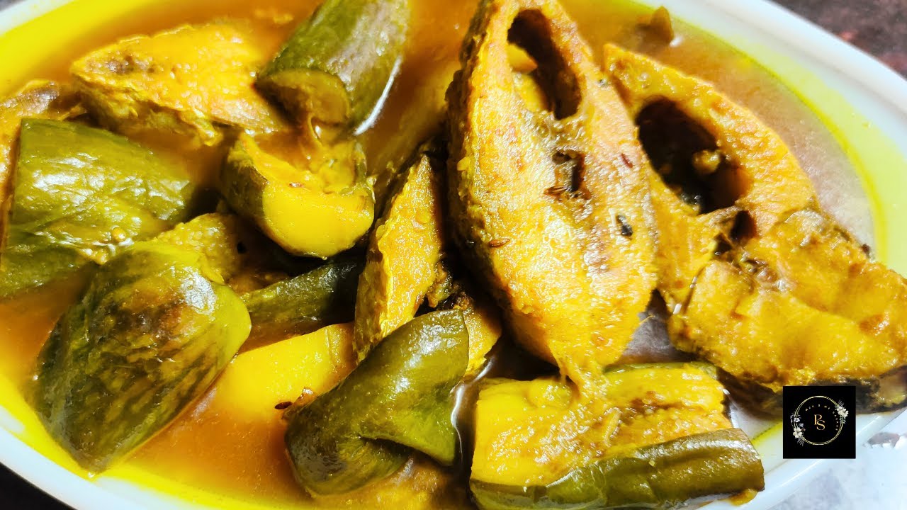 Ilish Macher Begun Alur Jhol | Ilish Machr Recipe | Ilish Fish Curry ...