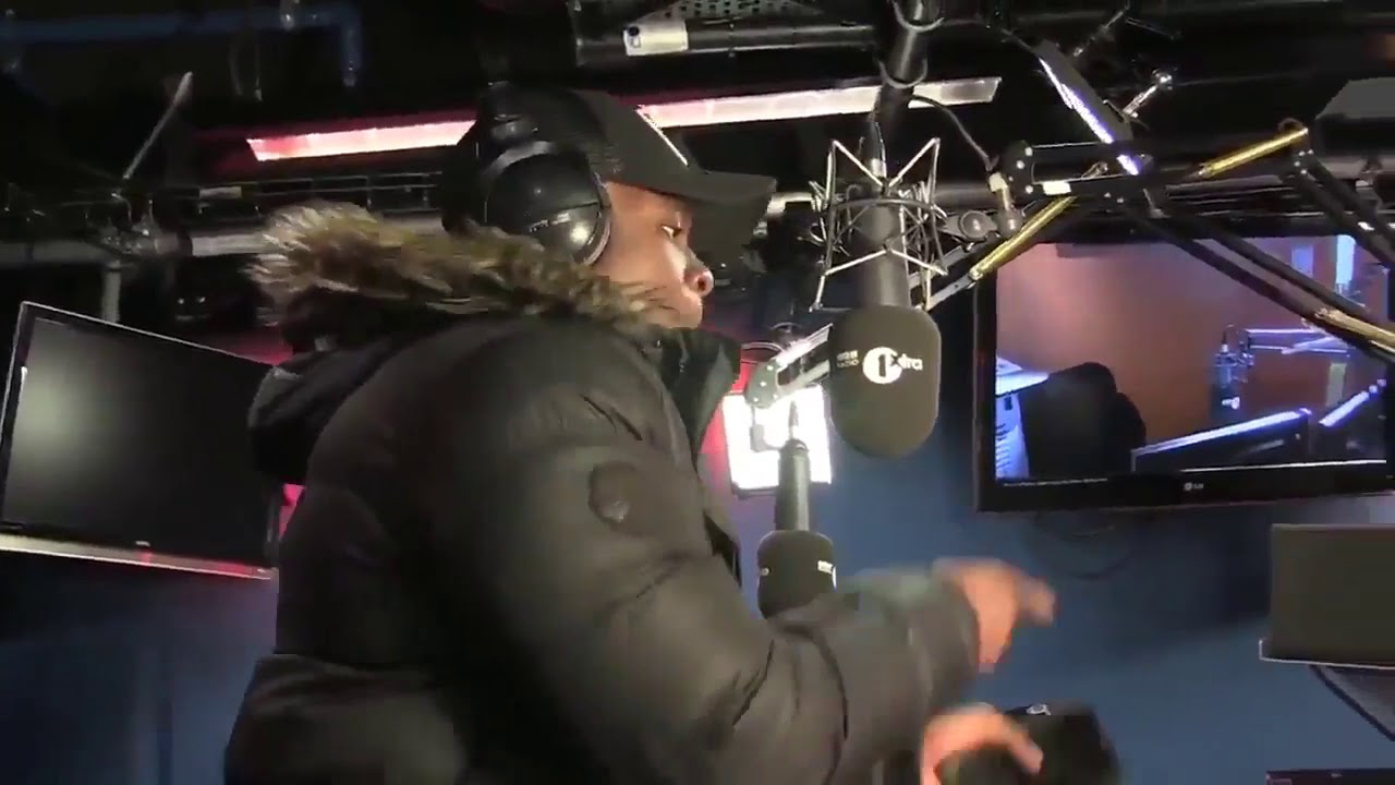 My guns go boom boom, yo guns go.... - YouTube