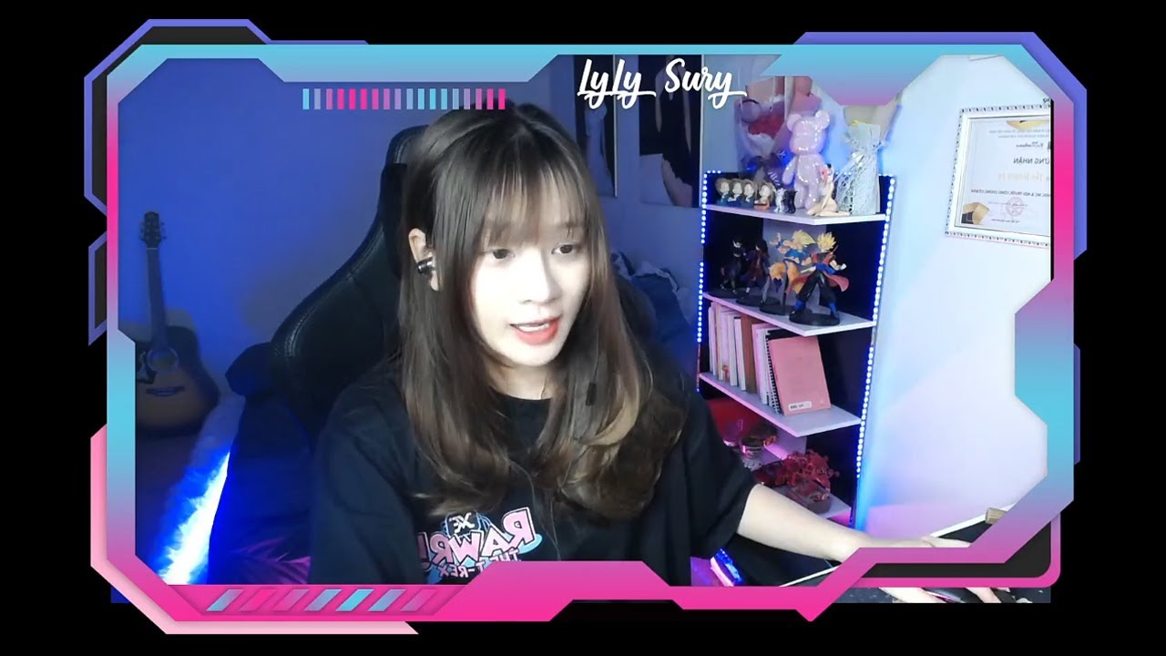 Lyly Sury LiveStream Giao Lưu Liên Quân Mobile 31 Days !!! - YouTube