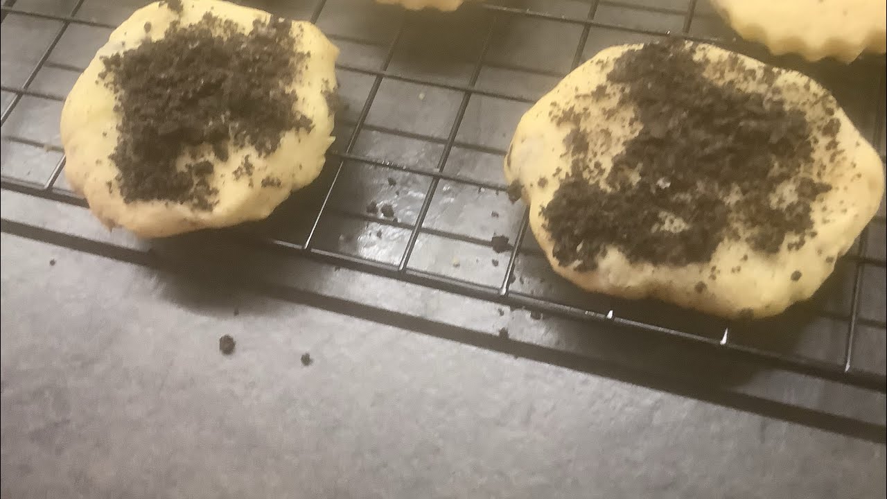 How to make delicious chocolate chip cookies! (You can also add ...