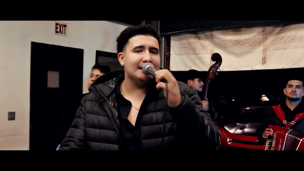 El Decomiso - Alto Designo x Grupo Activado [En Vivo] - YouTube