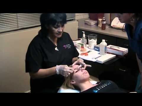Derma planing Skin Blading - Esthetic Advisor - YouTube