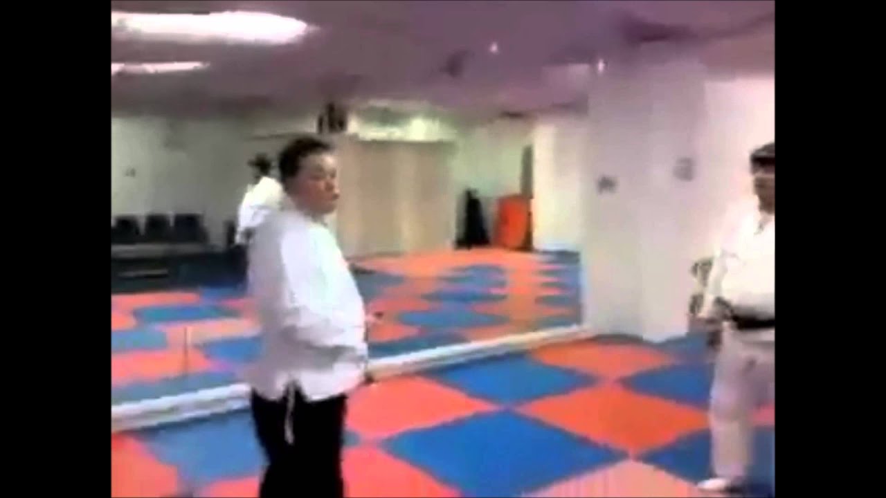 Real Shotokan Karate Grandmaster 10th dan Stuart Hicken - YouTube