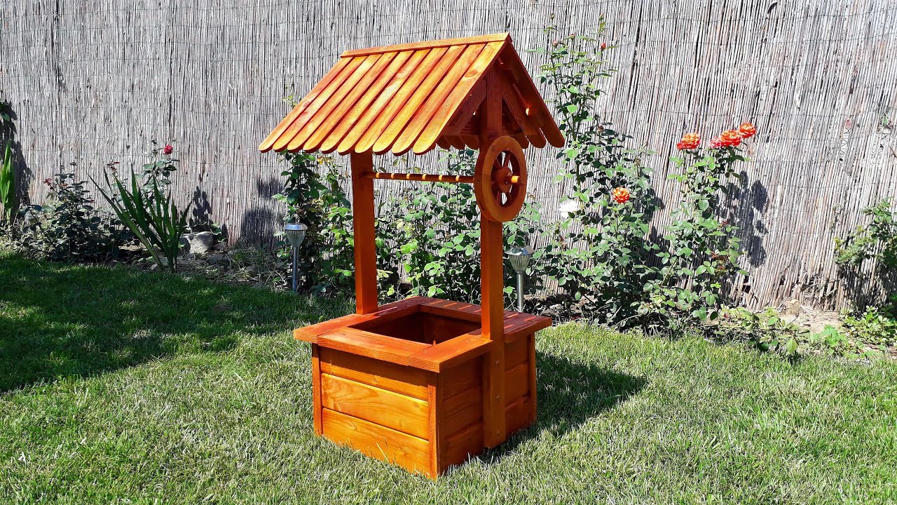 How to make a Wood Garden Well - YouTube