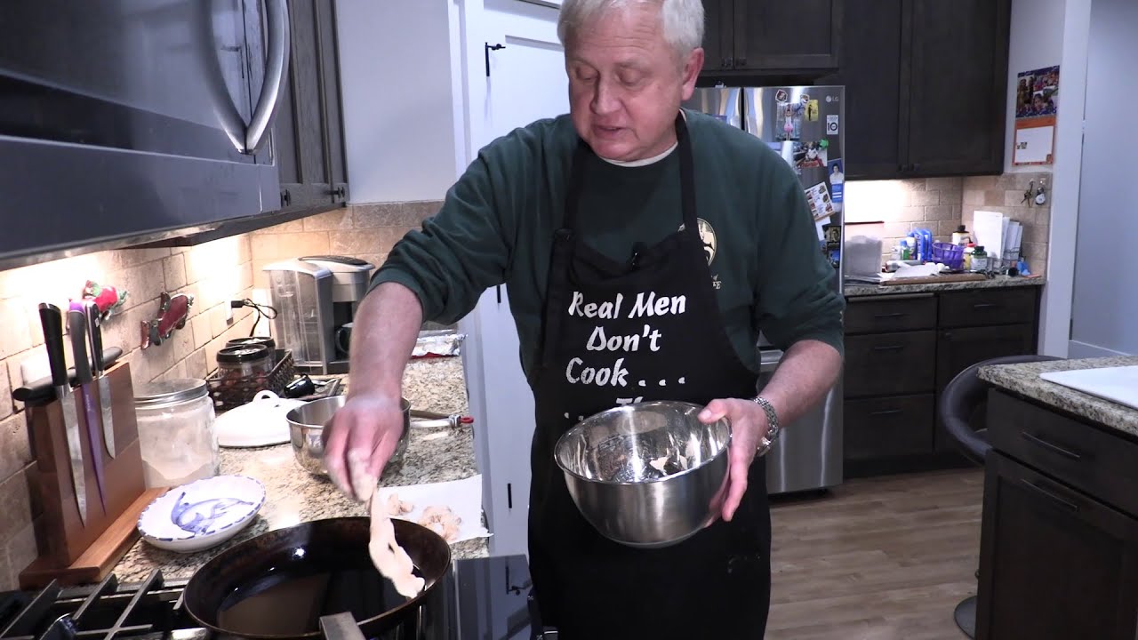 How To Clean and Cook Razor Clams - YouTube