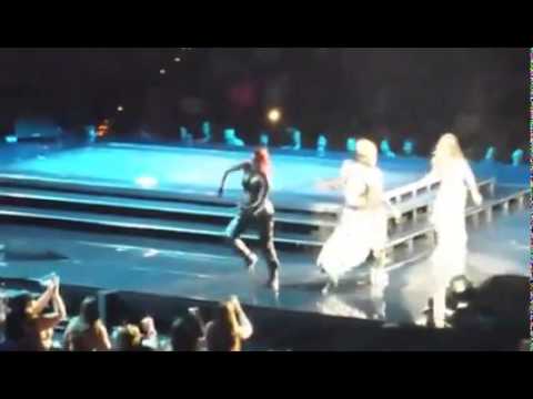 TLC - No Scrubs (Live At The Main Event Tour In Las Vegas) - YouTube