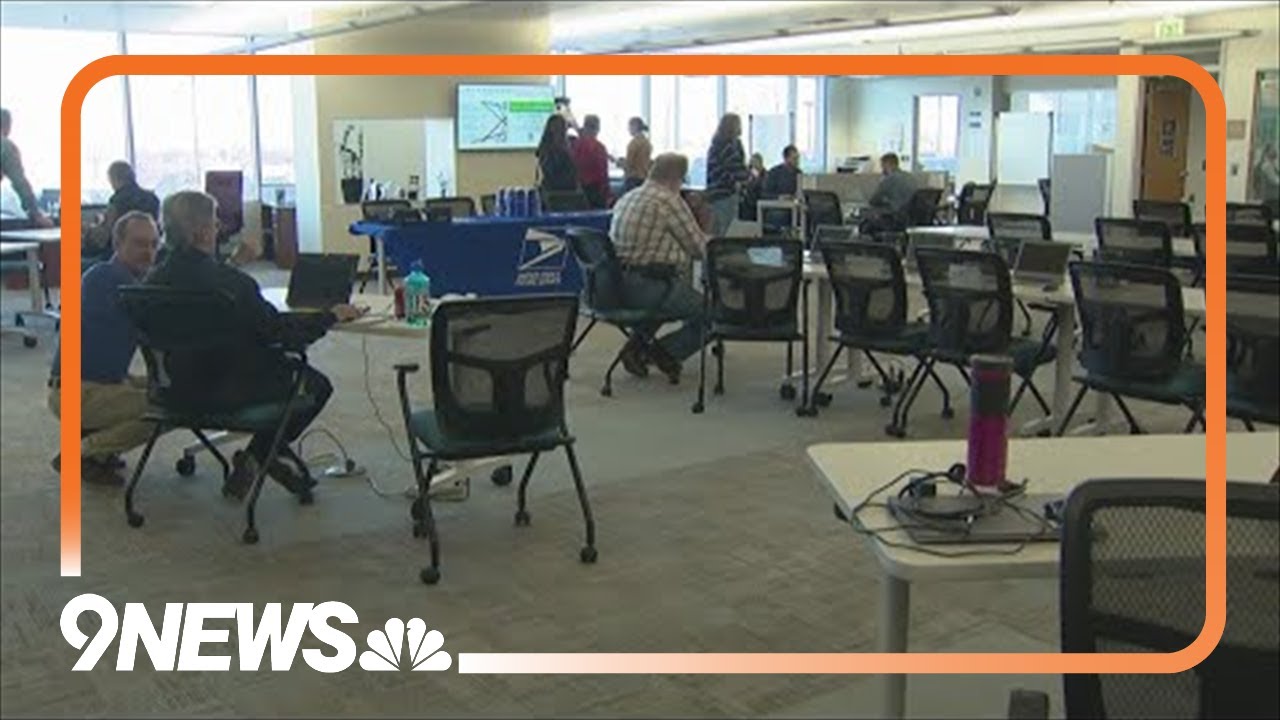 USPS holds job fair to fill 600 positions in Colorado - YouTube