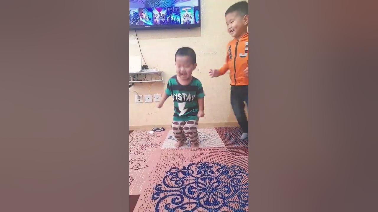 хөөрхөн хүүхэд үүд шүү Youtube