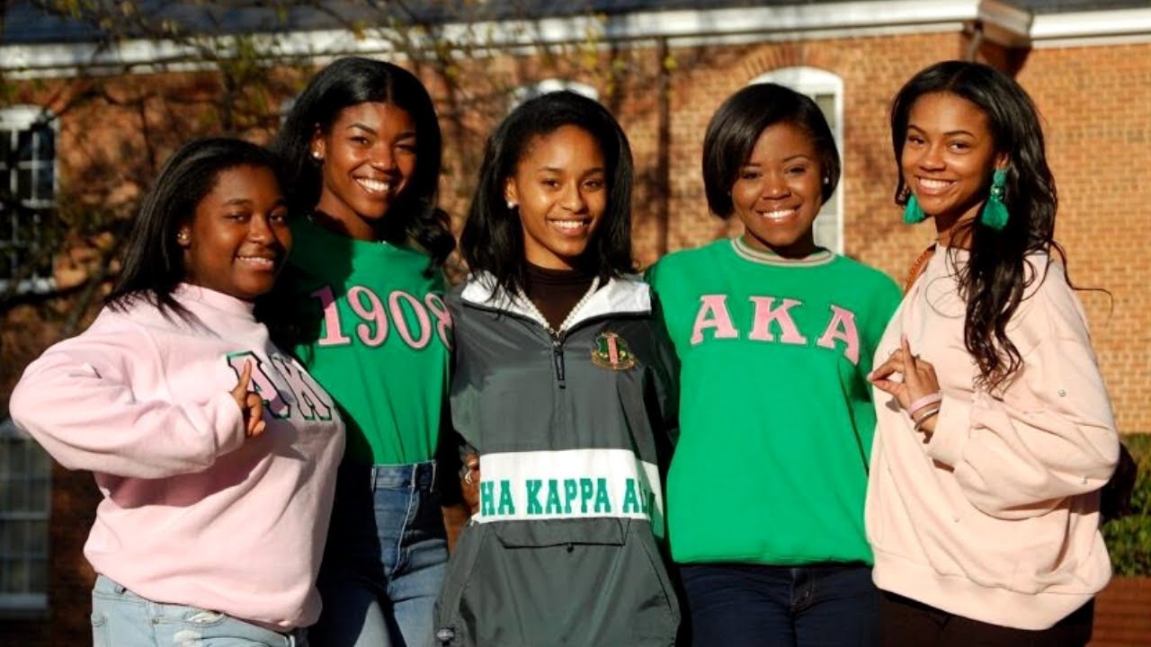 VLOG: AKA Founder's Day Celebration 💕💚 | Spelman | Mu Pi Chapter - YouTube