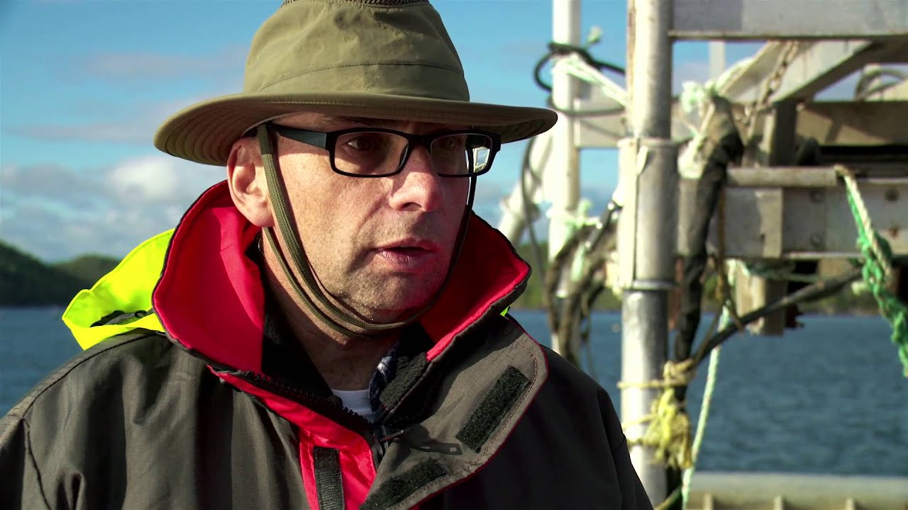 Deep water mussel farming in Newfoundland and Labrador - YouTube