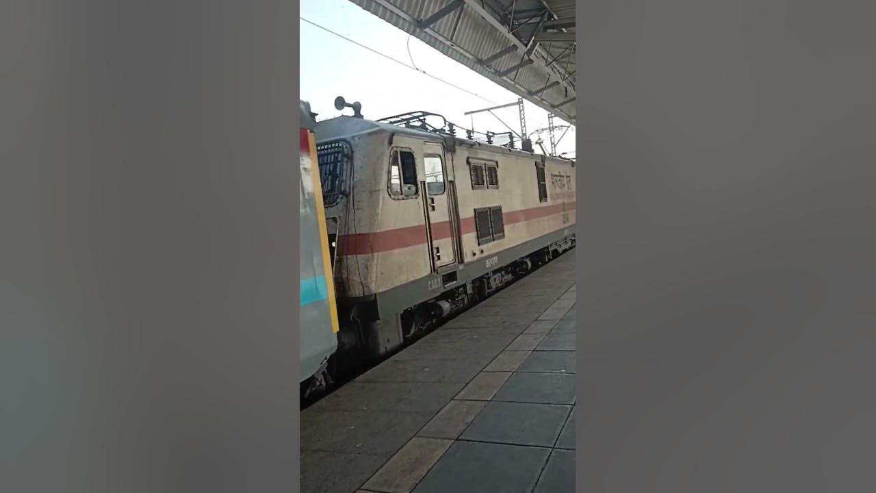 Mumbai CST - Hazrat Nizamuddin rajdhani express 22222/22221#shorts#viral - YouTube