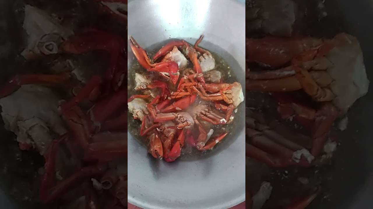 Sweet sour crabs my asistn chef did cooking for dinner tonight monday ...