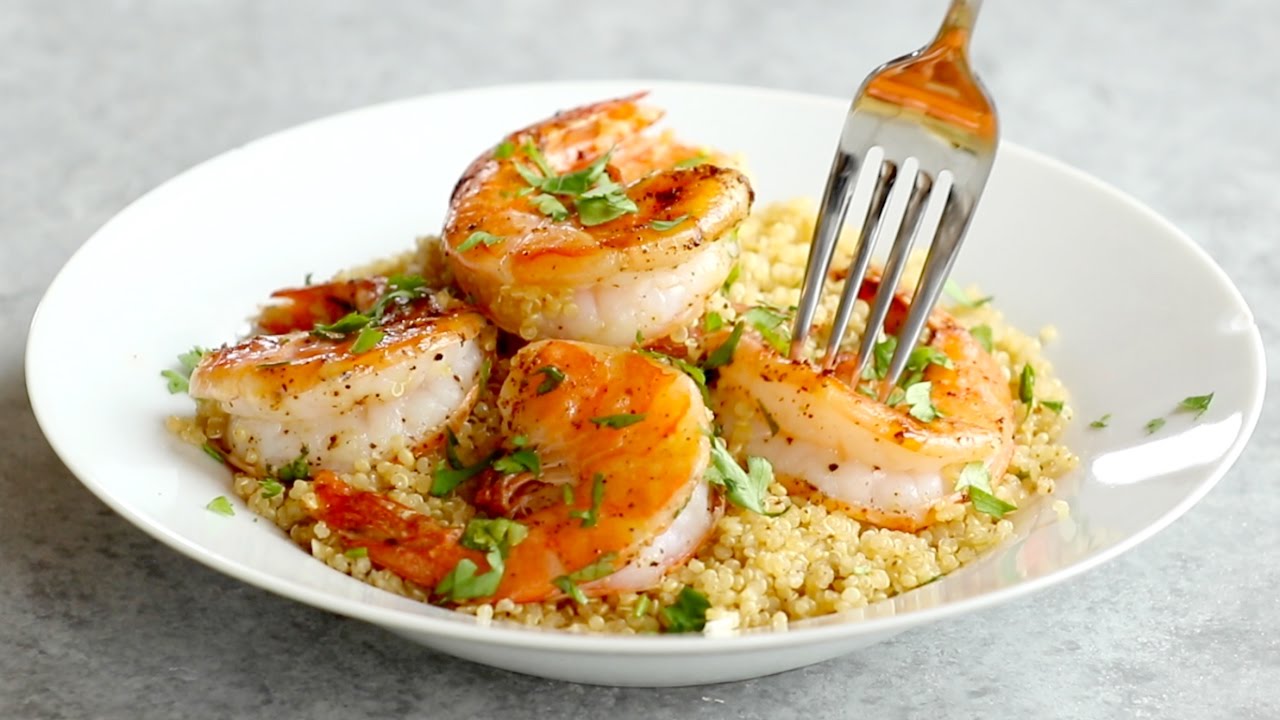Garlic Butter Shrimp Quinoa - YouTube