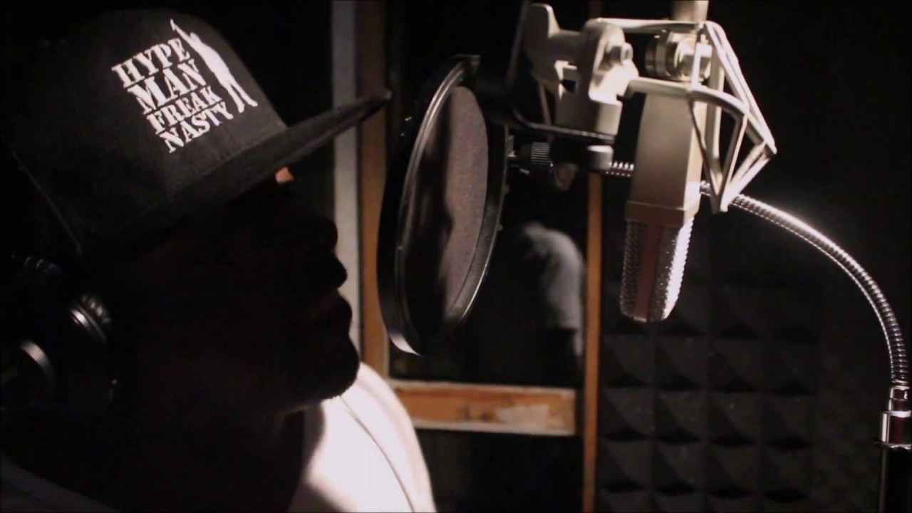 Hypeman Freak Nasty in the studio with Dr. Sounds - YouTube