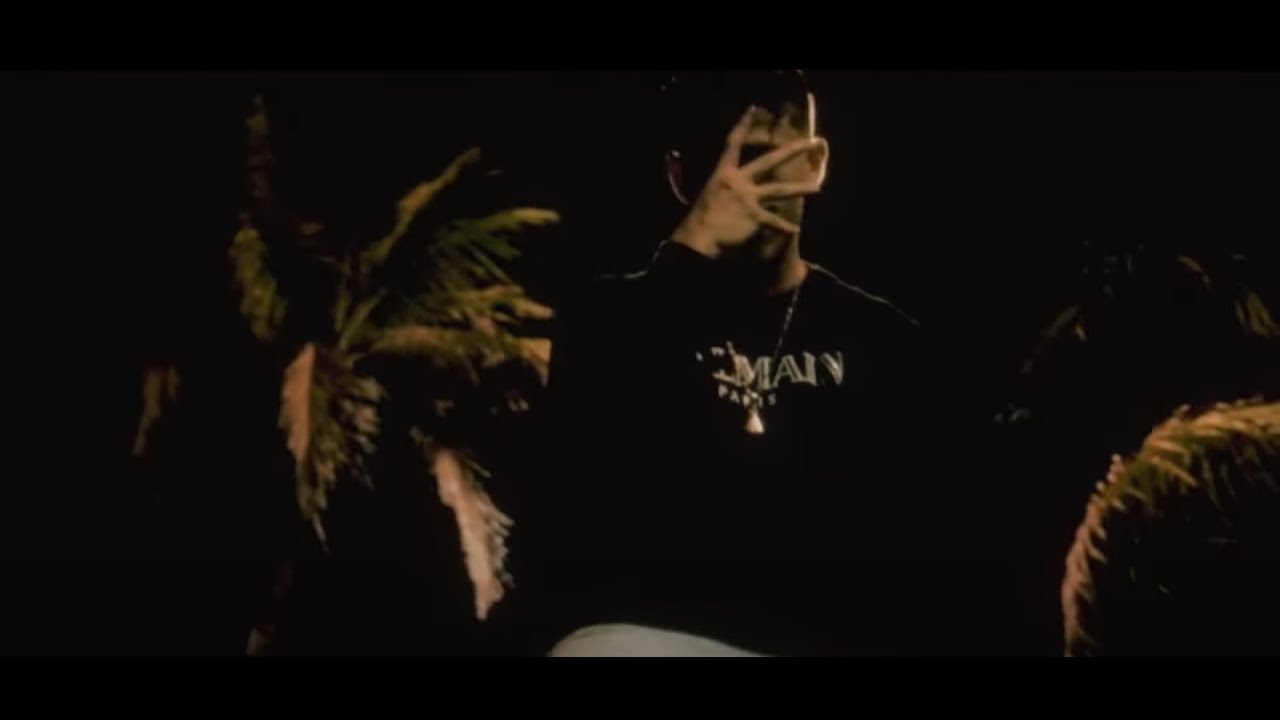 Saynt - Entre as estrelas (Prod. Thev x Nofuk x Zemco) - YouTube