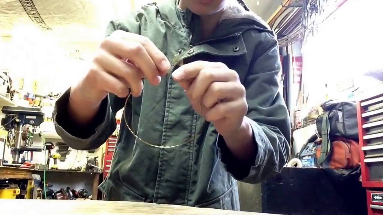 How to make a rabbit snare - YouTube