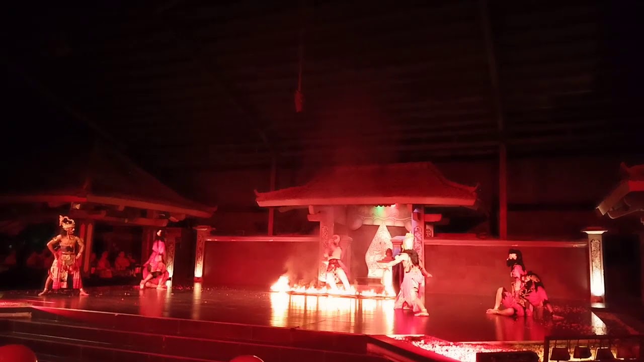 Sendratari Ramayana, Strategi Anoman - YouTube