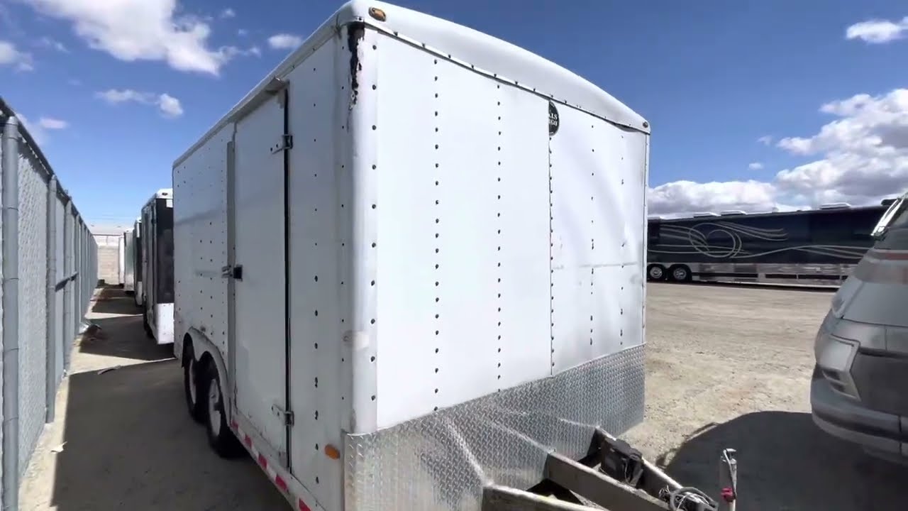 Entertainer Band Trailers - WellsCargo #Chelax - YouTube