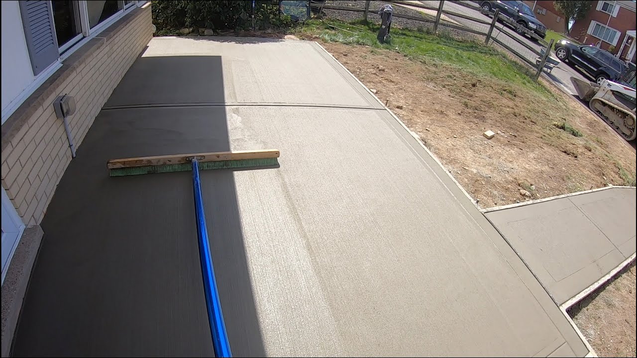 How to finish concrete like a PRO! - YouTube