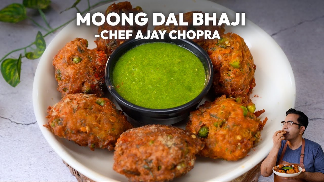 How To Make Moong Dal Bhajiya At Home | बारिश के मौसम में मूँग दाल के ...