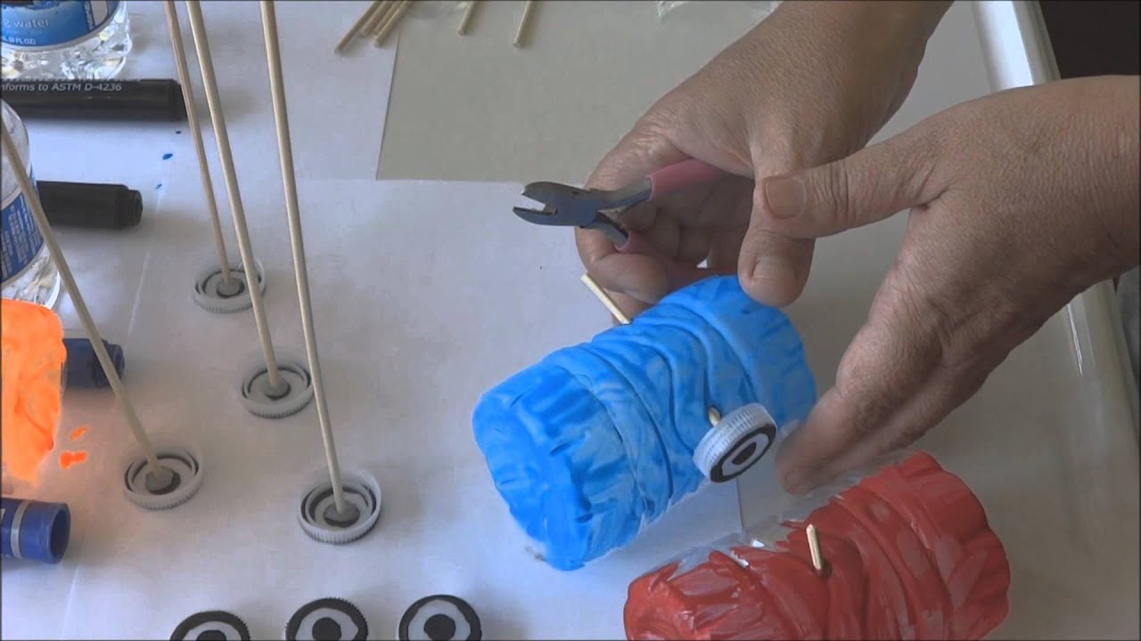 Recycled Crafts Ideas for Kids: DIY Colorful Train from Plastic Bottles ...