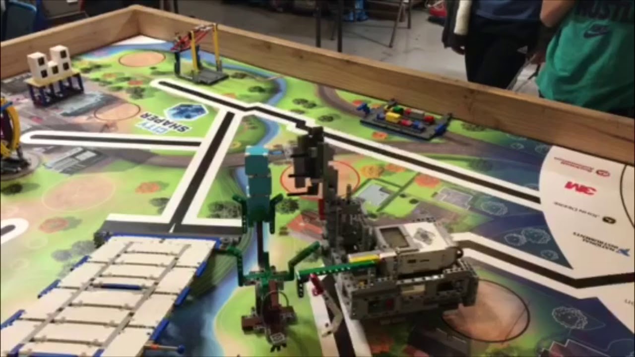 FLL City Shaper - Full Run - 510 Points - Knights FLL 31047 - YouTube