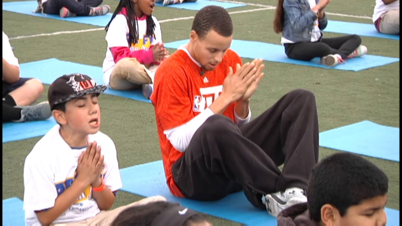 Steph Curry and Yoga Boy - YouTube