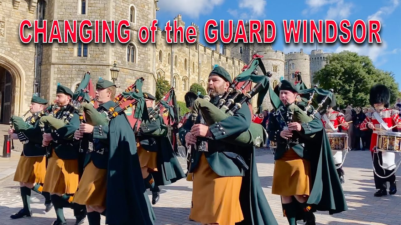 WINDSOR CASTLE GUARD Pipes of Number 12 Company Irish Guards with ...