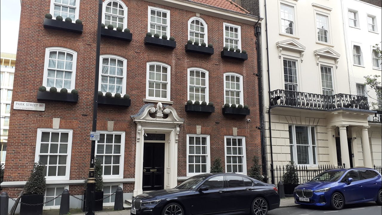 Magnificent Mayfair Homes Park Street | London Architecture - YouTube
