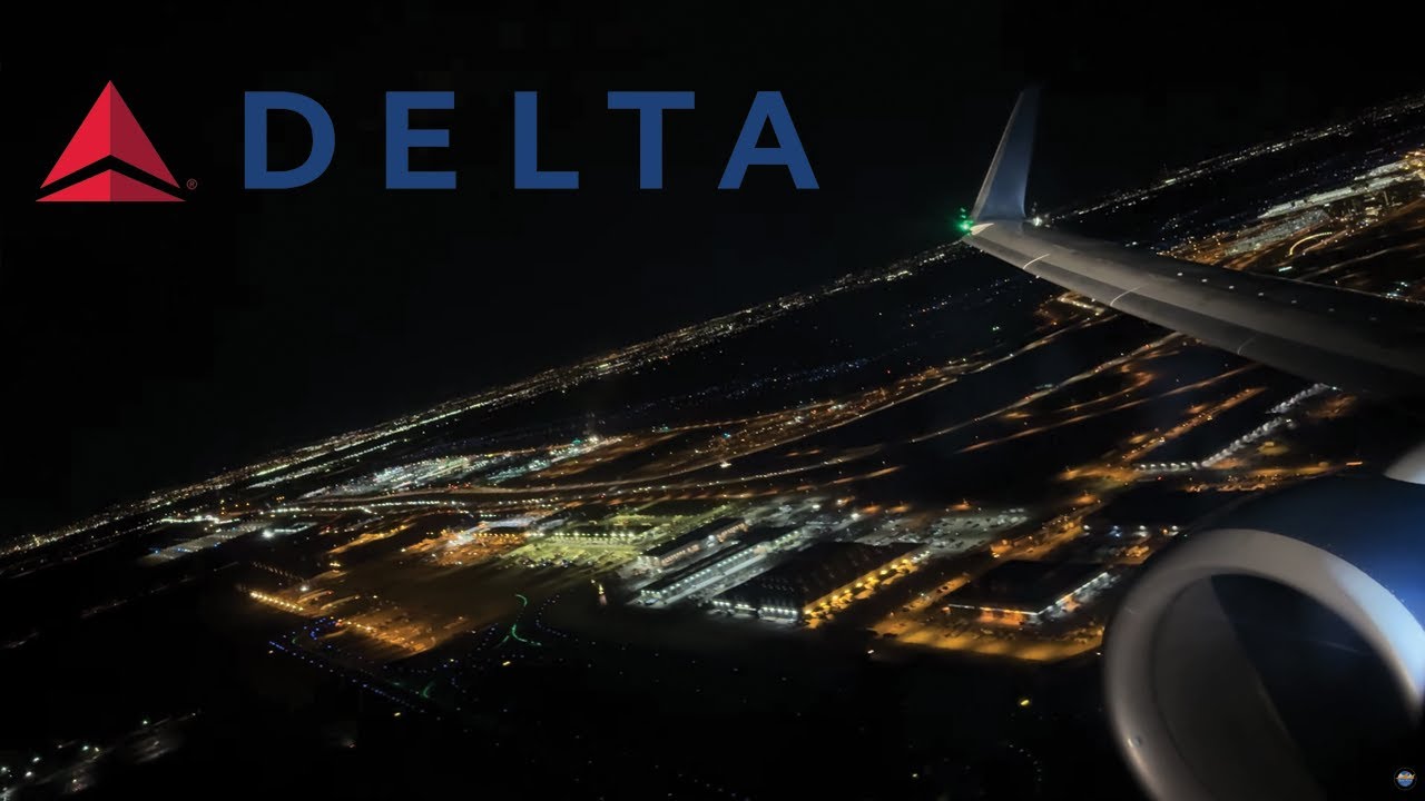 Full Sunrise Startup, Taxi and Takeoff on a Delta Air Lines Boeing 737 ...