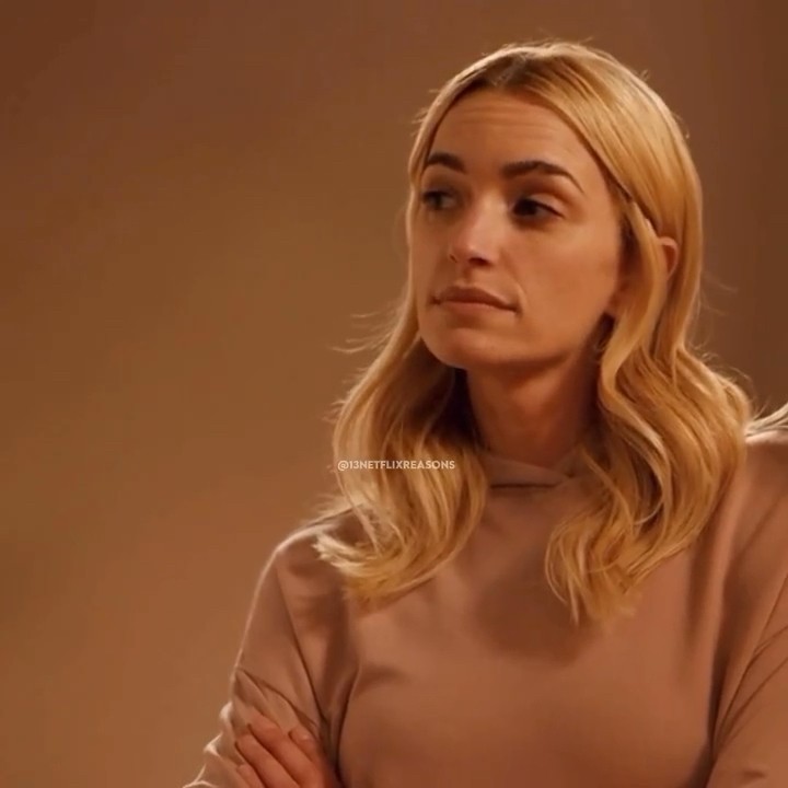 Georgia caught Marcus in the closet..😂😂 // Ginny & Georgia - YouTube