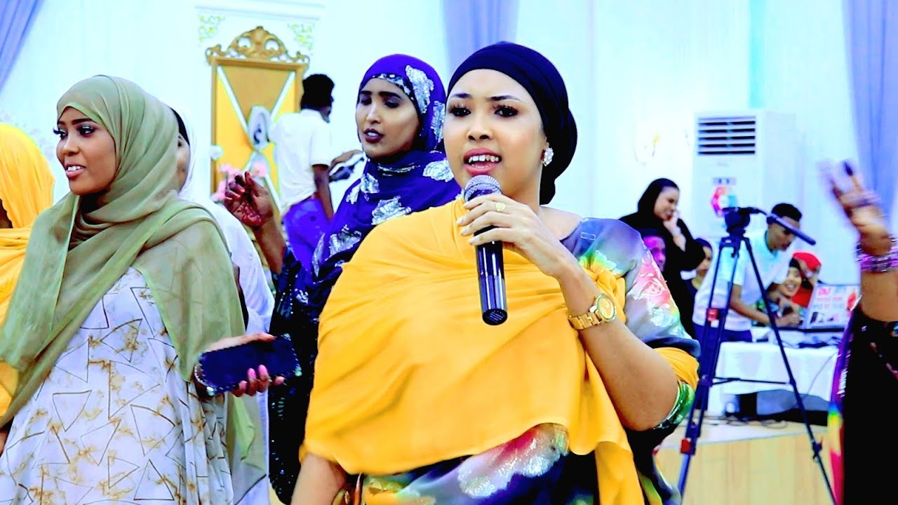 AYAAN WADANI | DHOOLEEY | XASUUSTI AAMINA DHOOL | OFFICIAL VIDEO 2023 - YouTube